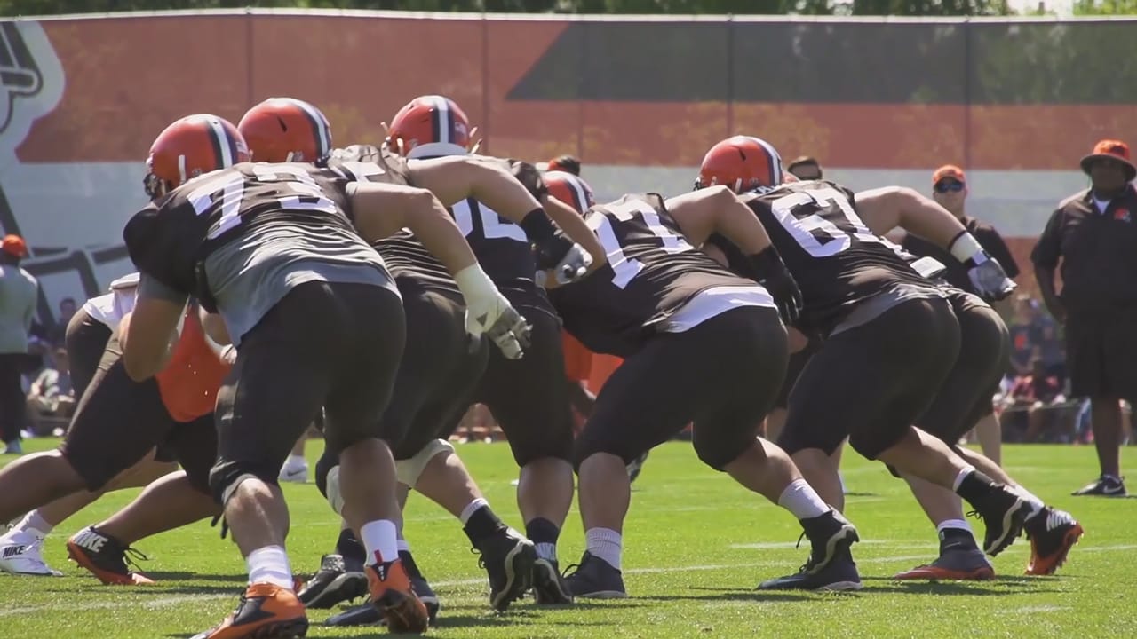 Breaking down the Offensive Line