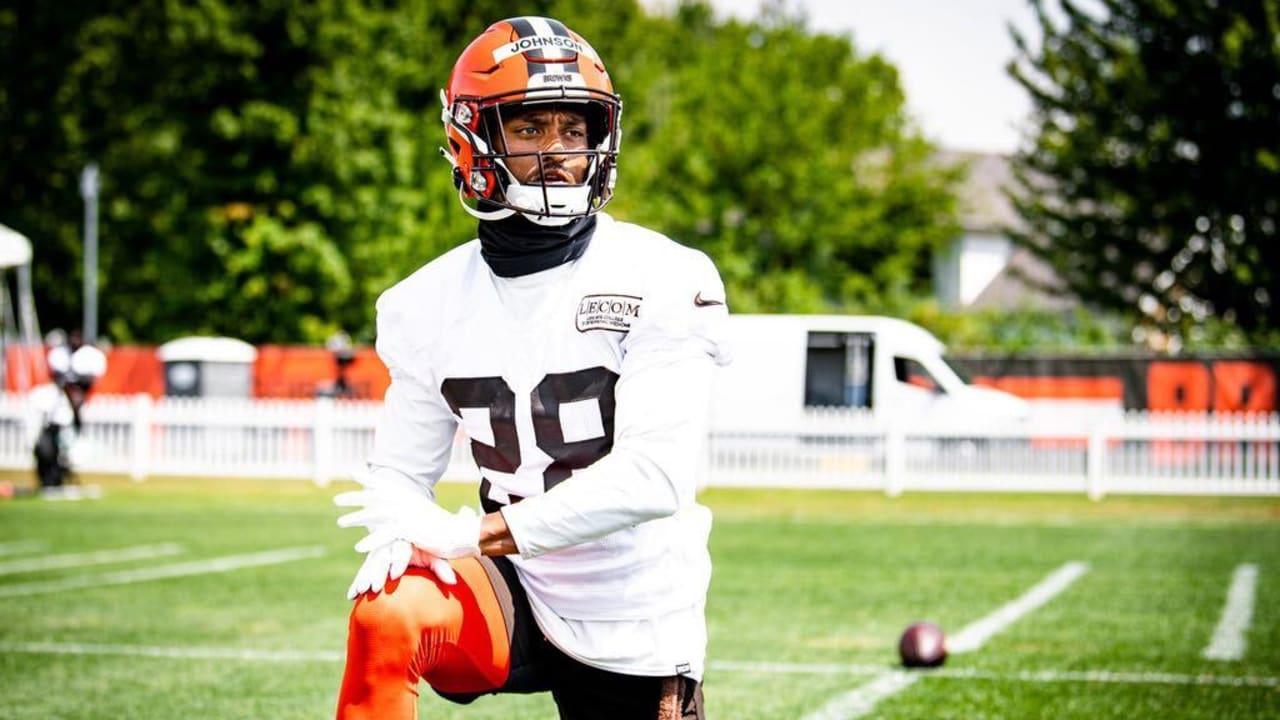 News & Notes: Kevin Johnson believes his best season is still ahead of ...