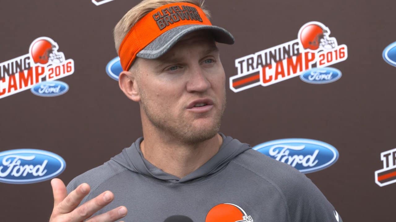 McCown "I'm going to play as if I'm the starter