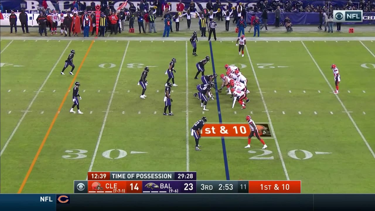Can't-Miss Play: Njoku beats Humphrey for EPIC 42-yard jump-ball catch