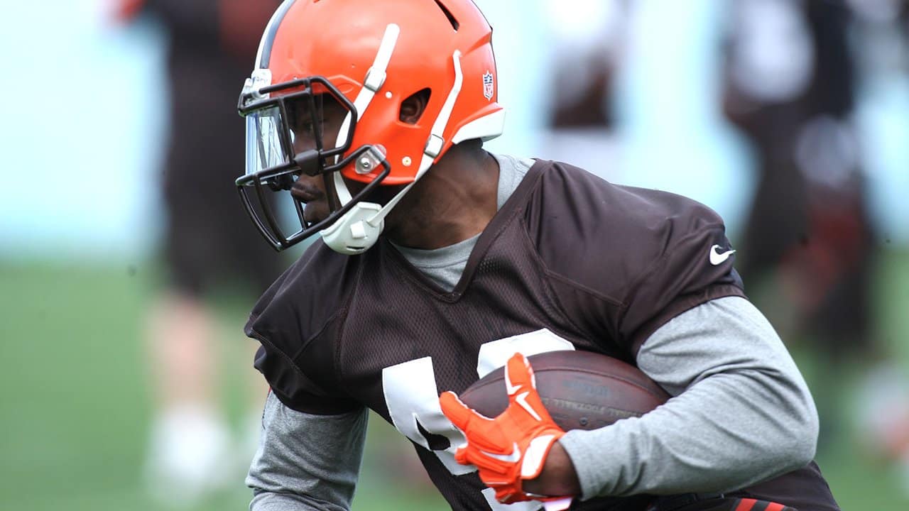 Browns return to the practice field