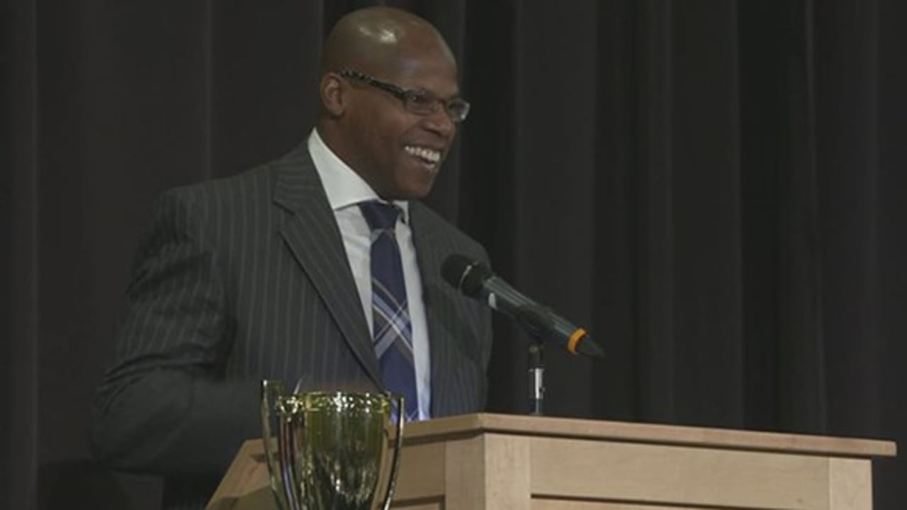 Kevin Mack Awarded Lucarelli Lifetime Achievement