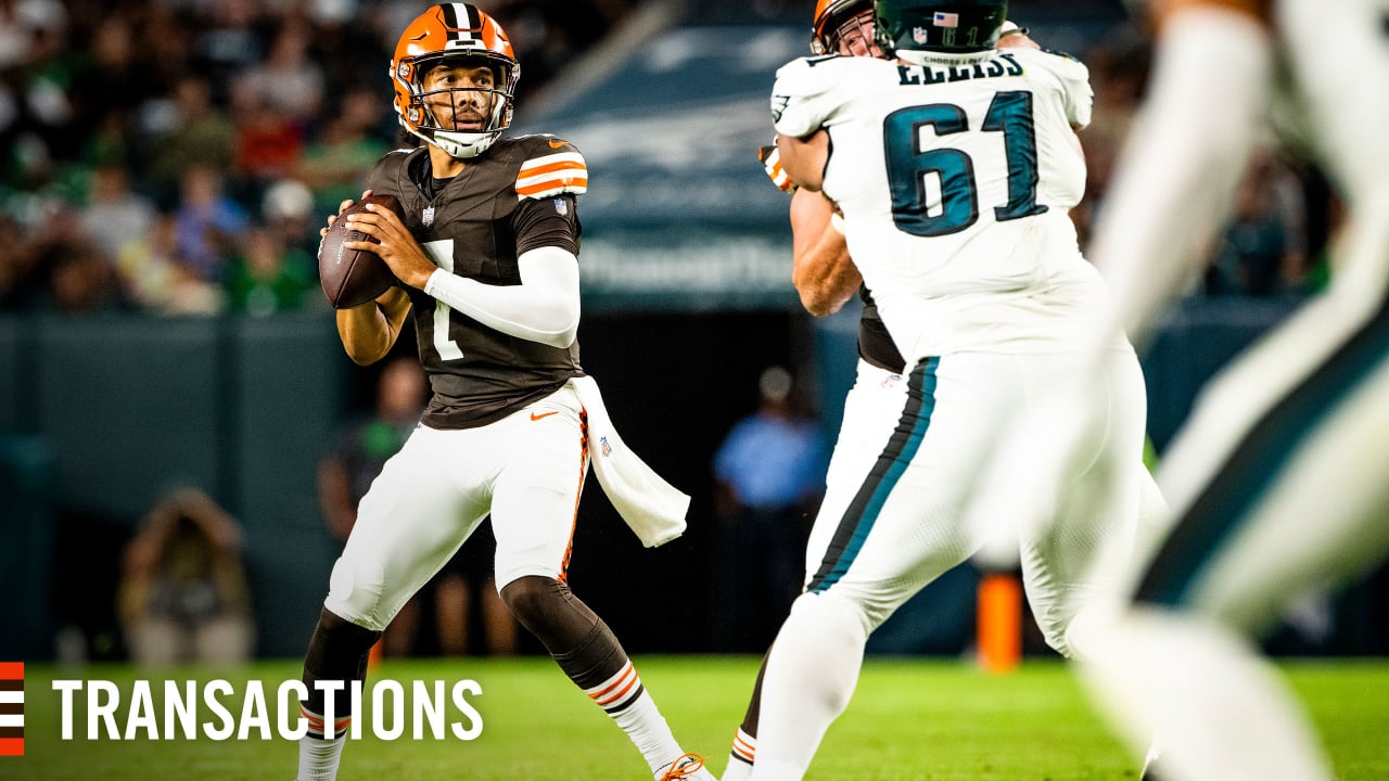 Browns waive QB Kellen Mond, DE Charles Wiley