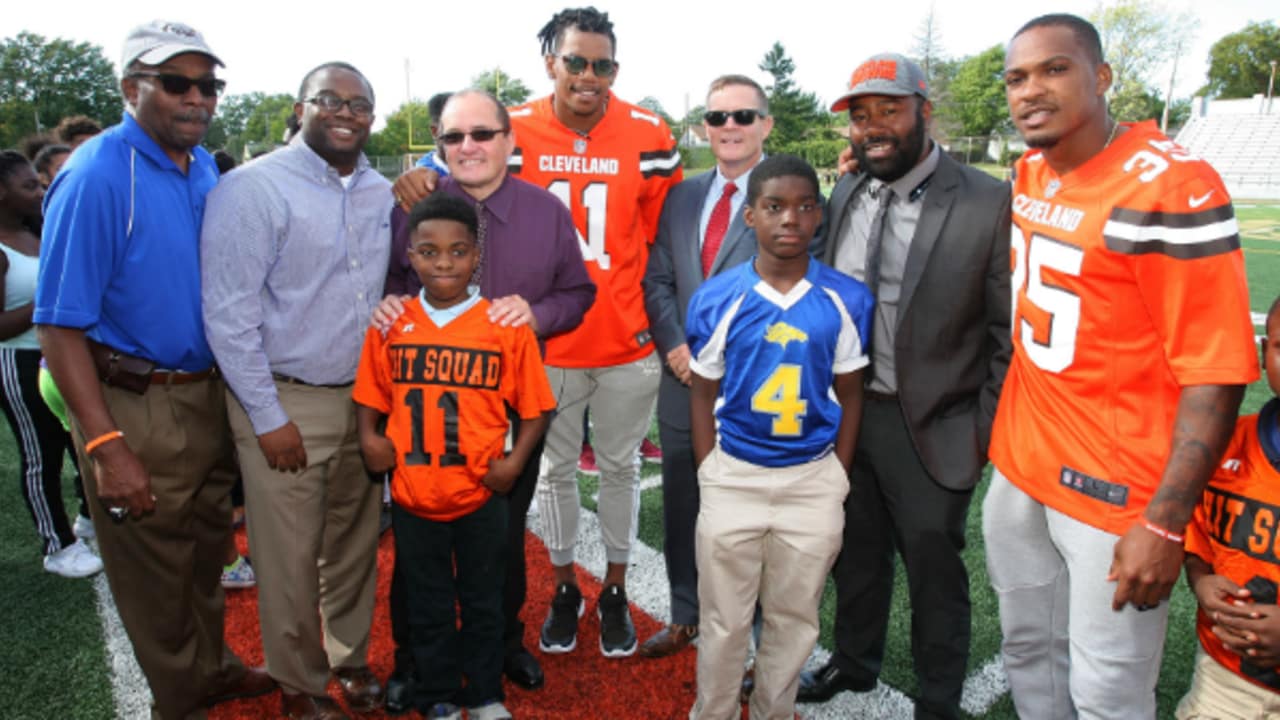 Terrelle Pryor, Don Jones headline James F. Rhodes Stadium field dedication