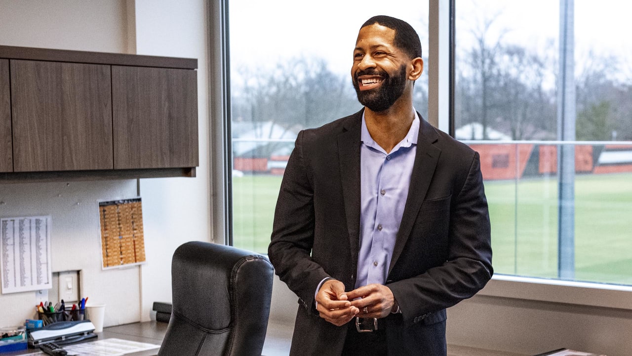 Watch: Browns EVP Football Operations/GM Andrew Berry's introductory ...