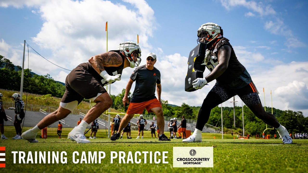 Photos: Training Camp Practice