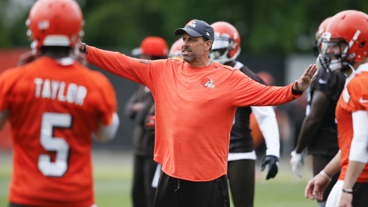 Need to Know: Todd Haley unfazed as Browns prepare for his former team
