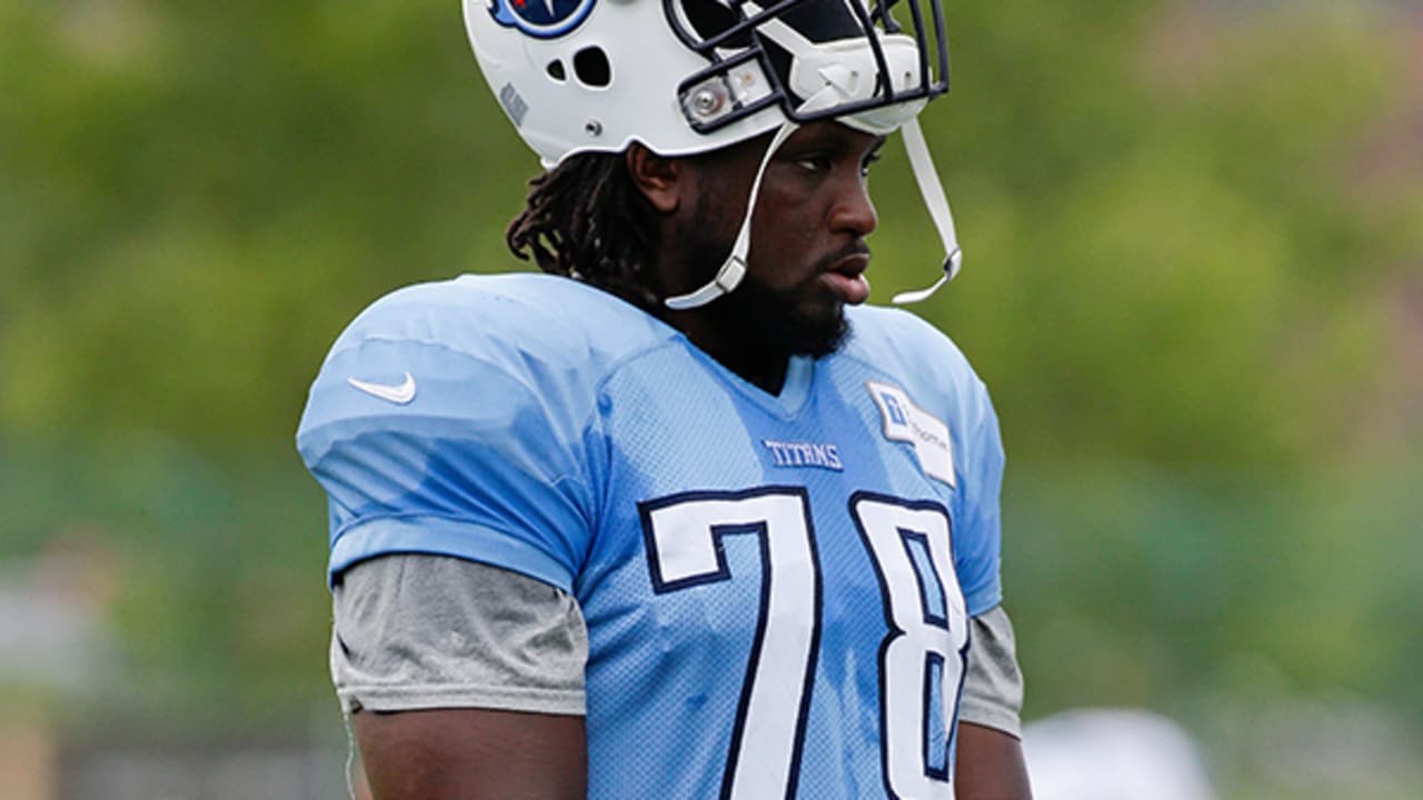 Browns sign DL Chigbo Anunoby