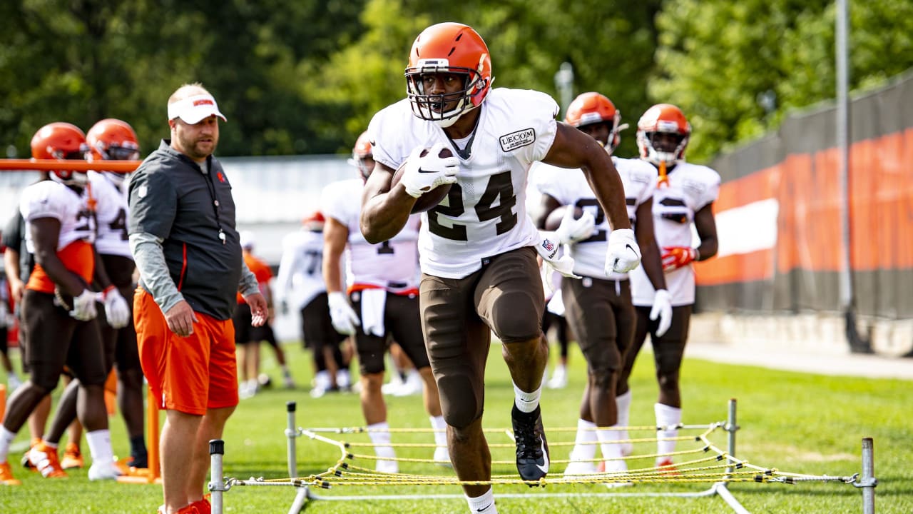 Photos: A Look at Monday's Practice