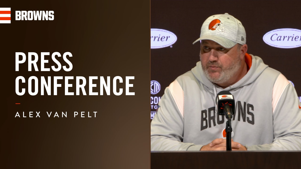 Alex Van Pelt: "I'm feeling good about the quarterback room"
