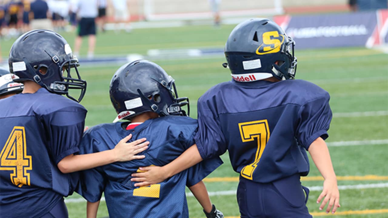 Browns host USA Football Rookie Tackle demo day in Mentor