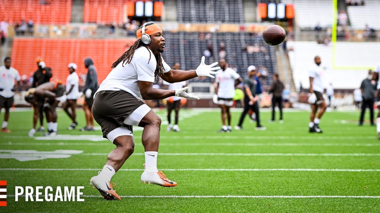 Photos: Week 3 - Titans at Browns Pregame