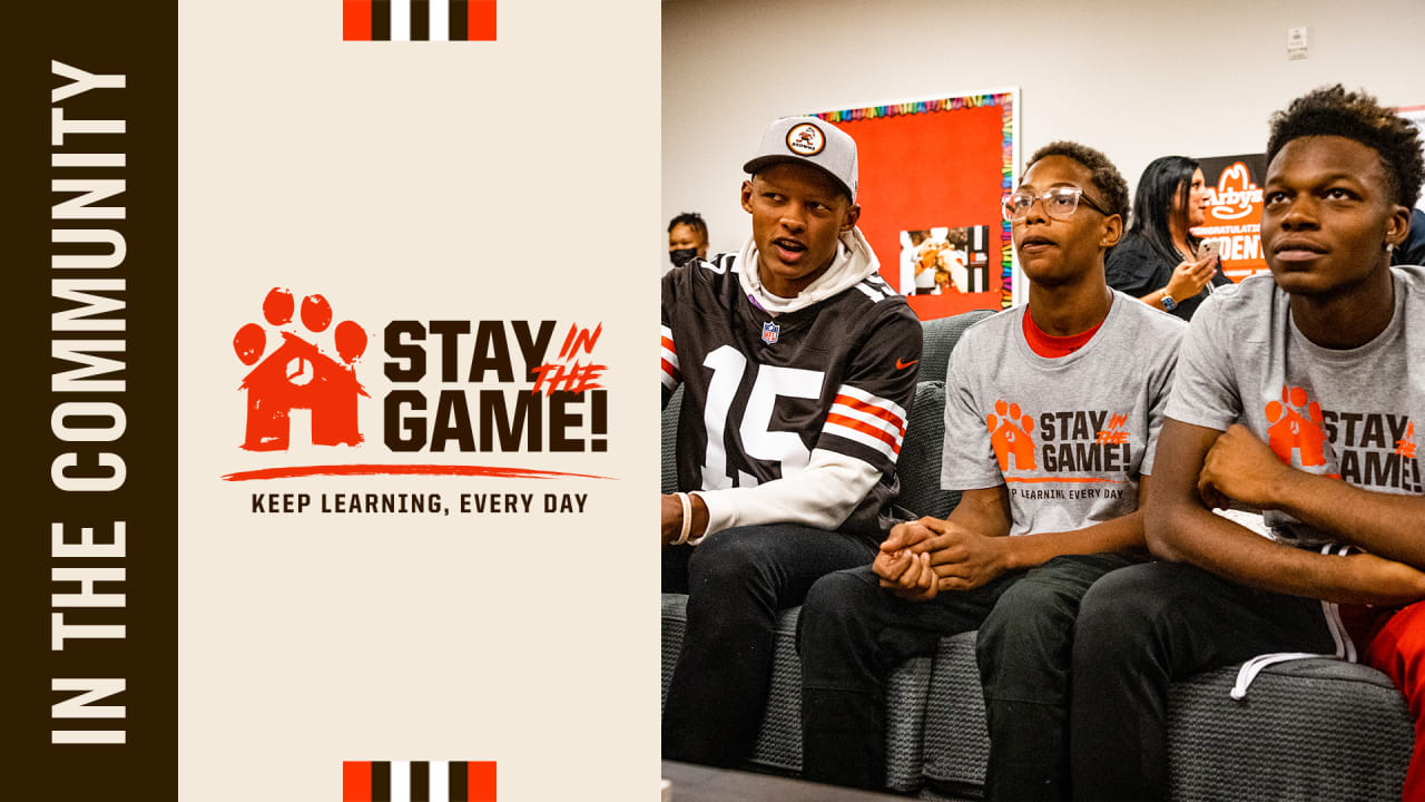 Browns unveil "Stay in the Game" room at Akron CLC