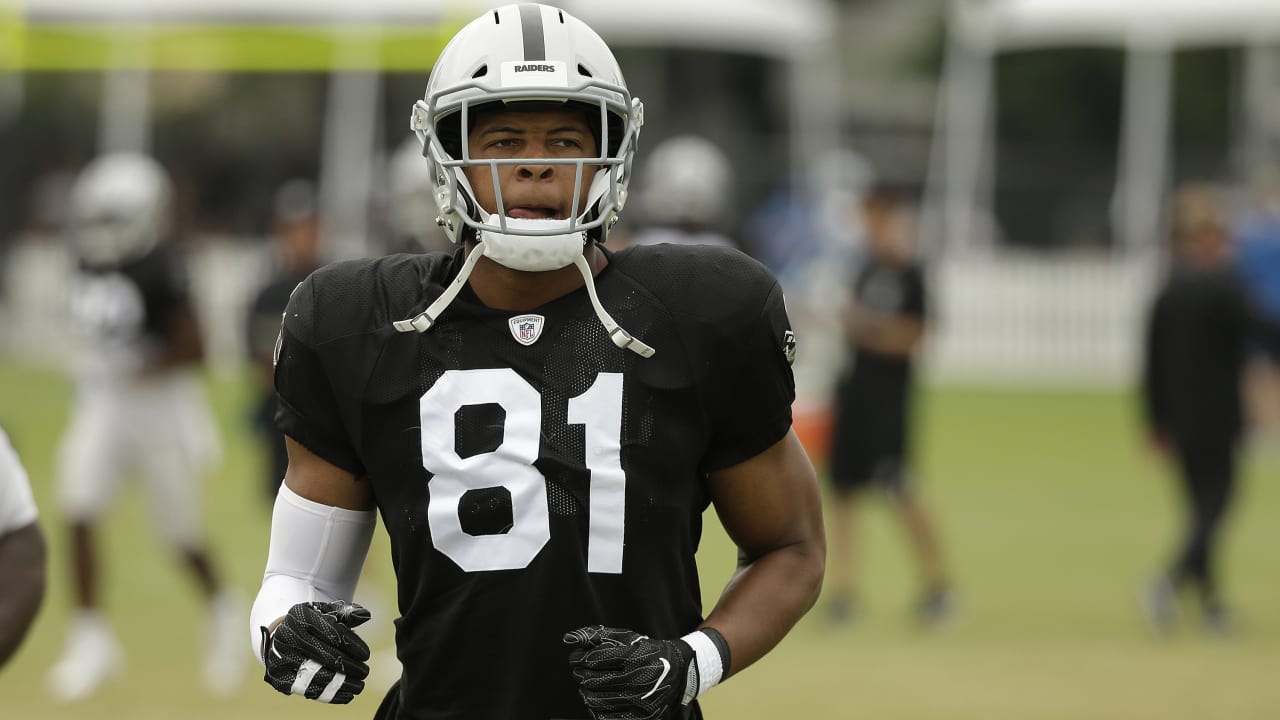 Browns elevate TE Pharaoh Brown to active roster