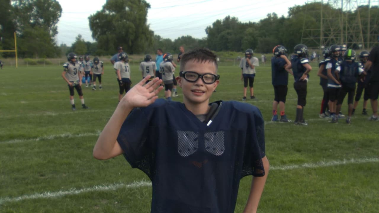 Youth Football Kid of the Week: Dominic