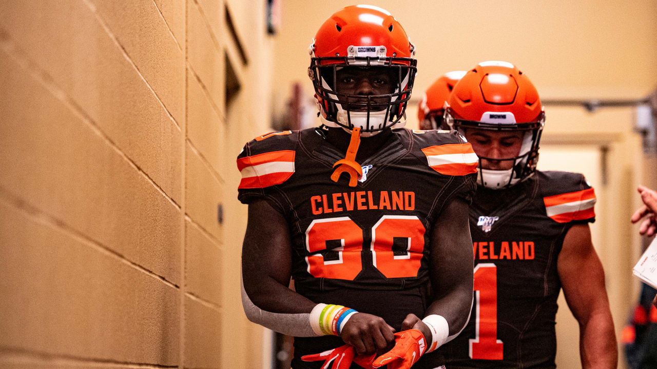 D'Ernest Johnson's path to the NFL included time spent out to sea