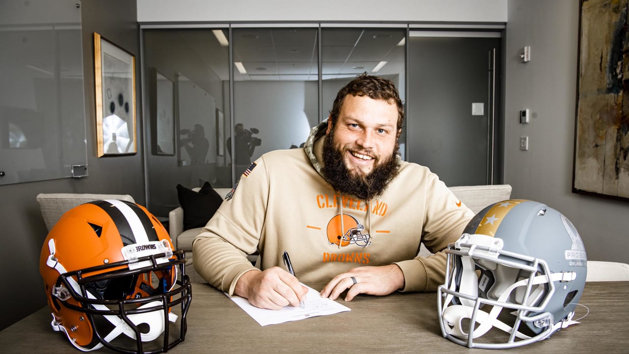 Photos: Joel Bitonio through the years