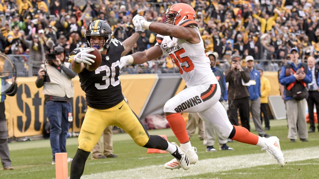 3 Big Takeaways: Damarious Randall’s near pick-6 symbolizes game of ...