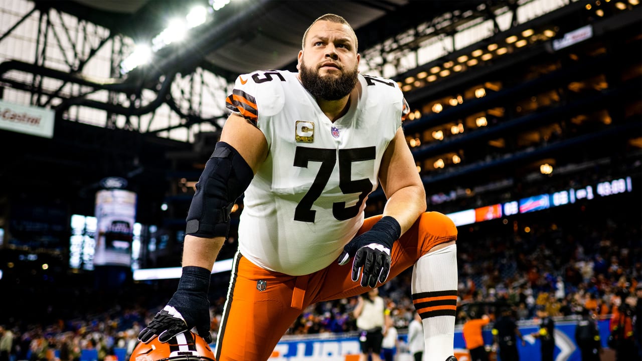 Joel Bitonio donates $1 million to Nevada to fund new football weight room