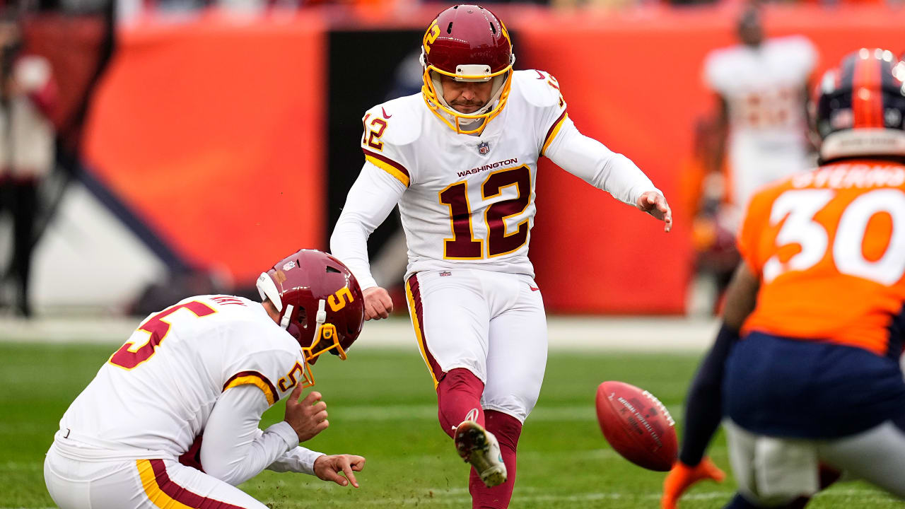 Browns sign K Chris Blewitt to practice squad