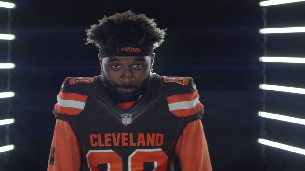 Jarvis Landry leads by supporting his teammates and being himself