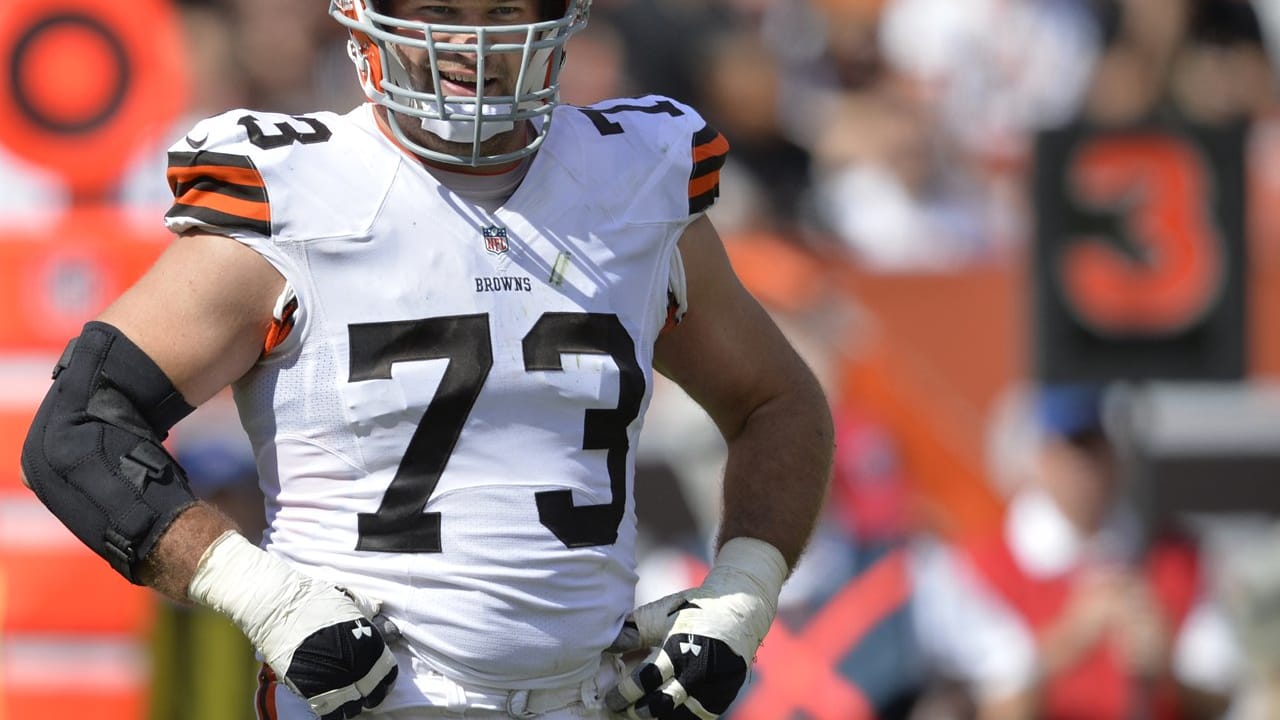 Joe Thomas: "You Have To Win In The Division"