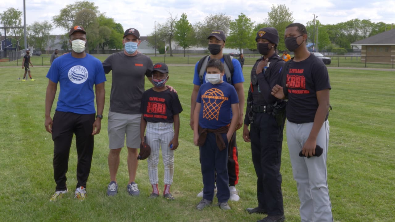 Kevin Stefanski expresses importance of teamwork in the community at ...