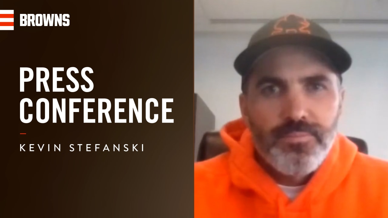 Kevin Stefanski: On Cade York "It's true that he really works on his ...