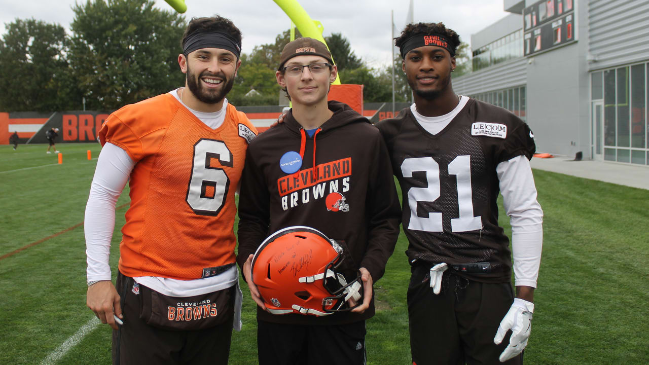 Photos: Browns host Mason Bloom for Make-A-Wish visit