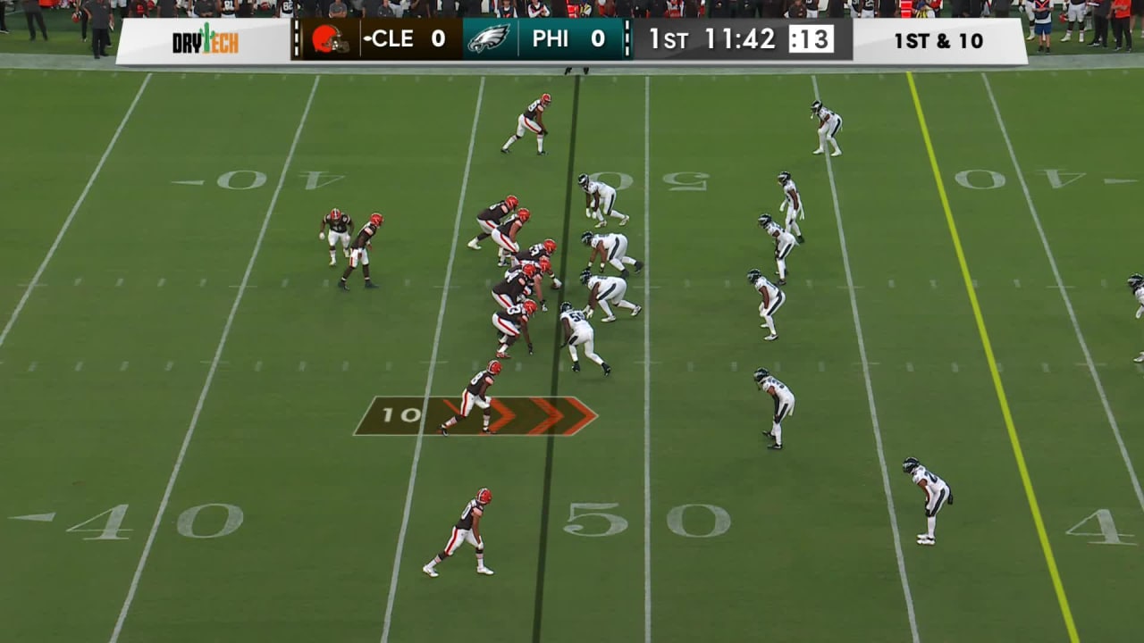 DTR dials launch codes to Tillman for leaping 36-yard catch