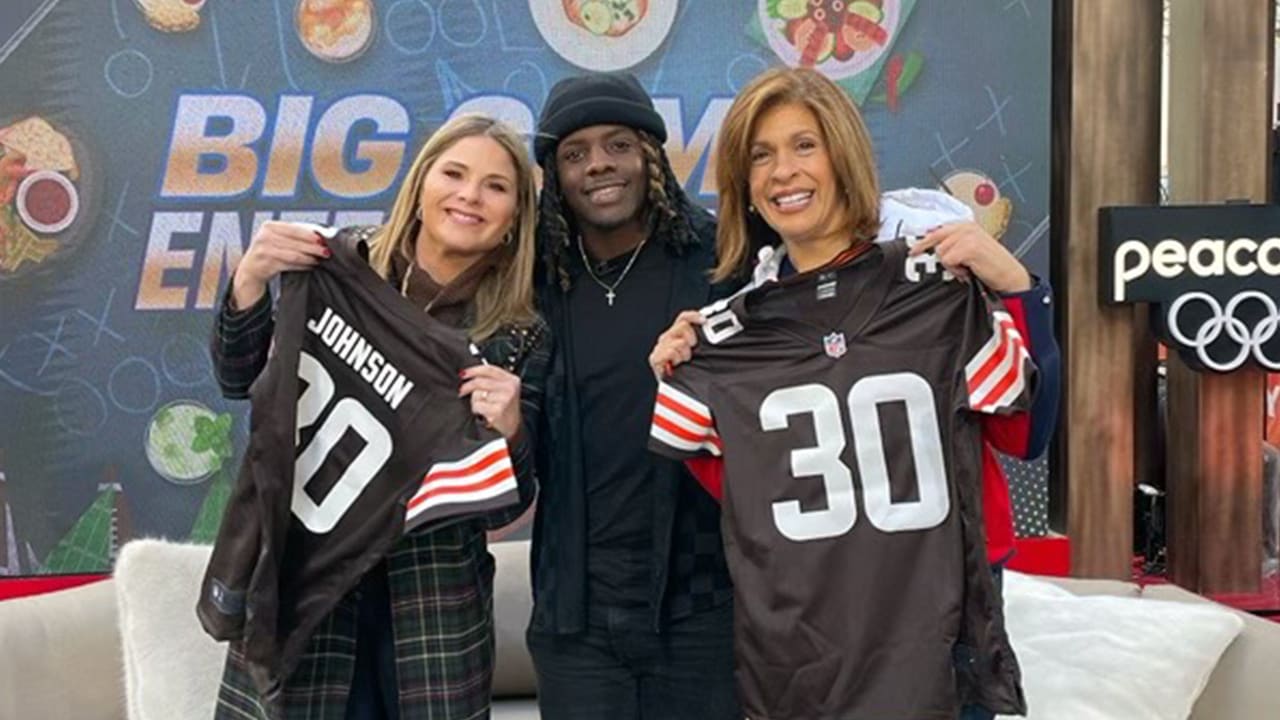 D’Ernest Johnson discusses story of his improbable path to NFL on ...
