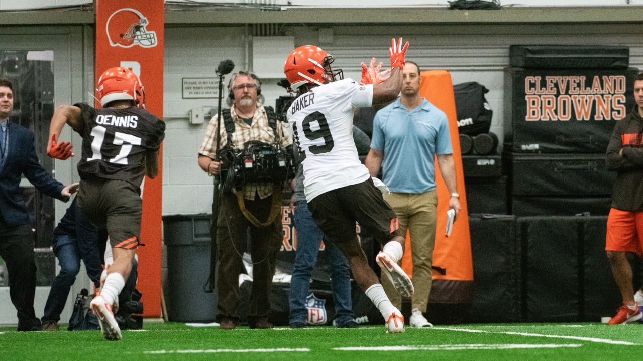 Undrafted WR Dorian Baker grew up a Browns fan, happy to ‘be a dawg’ at ...
