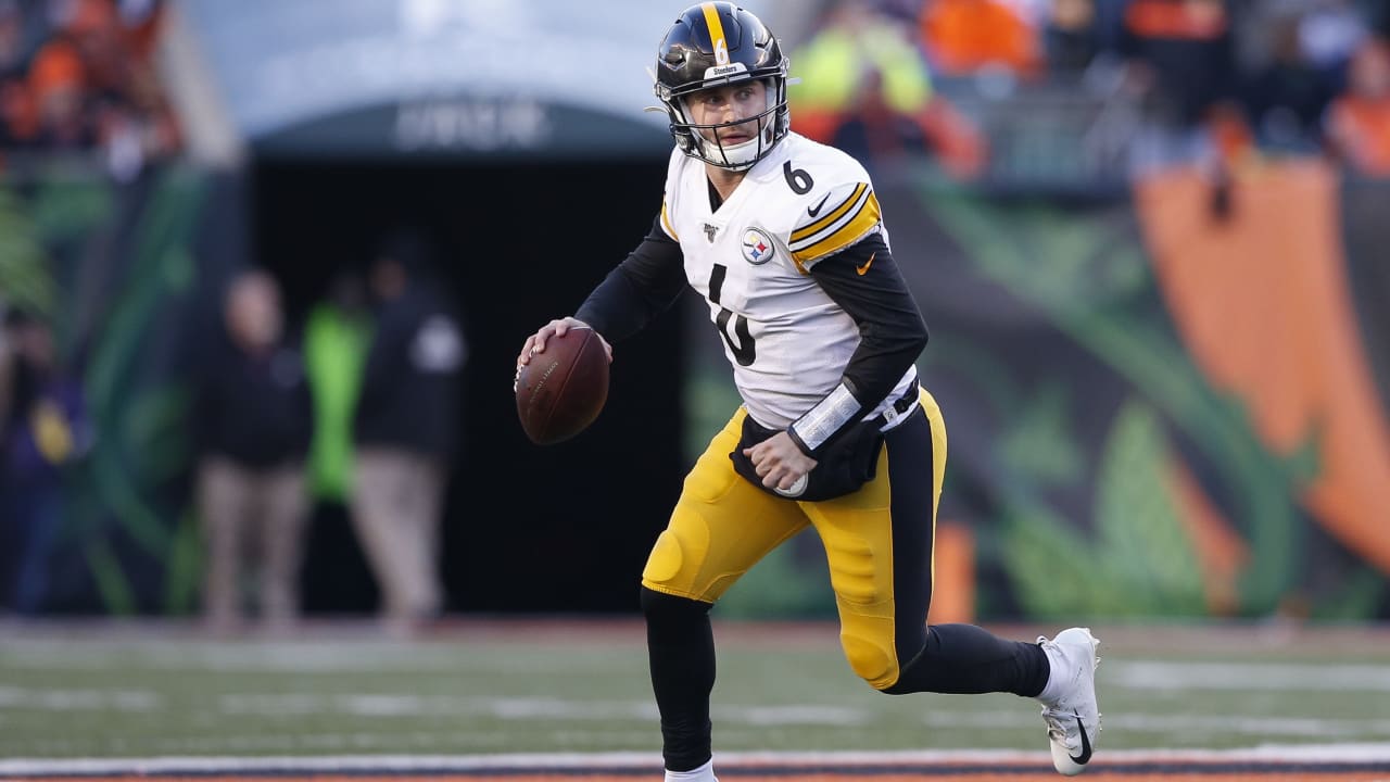 Steelers to start QB Devlin Hodges vs. Browns