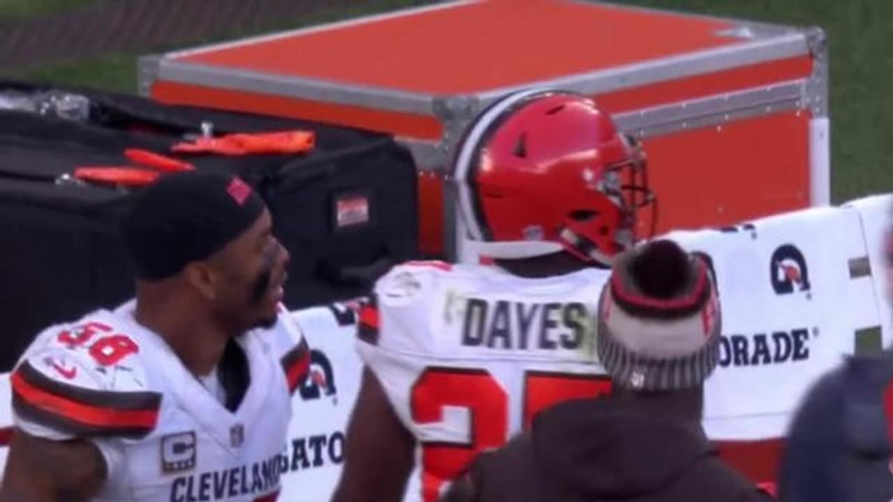 Cleveland Browns running back Matthew Dayes evades defenders, returns ...
