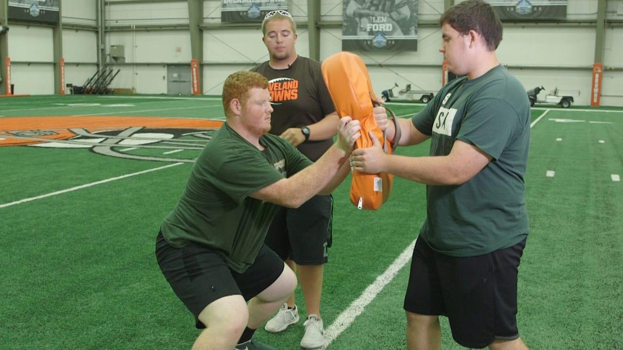 Simple tools to make your linemen stronger: PlayFootball Tip of the Week
