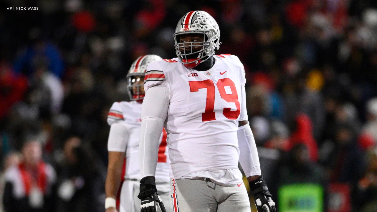 Photos: 4th-Round Pick Dawand Jones Through the Years