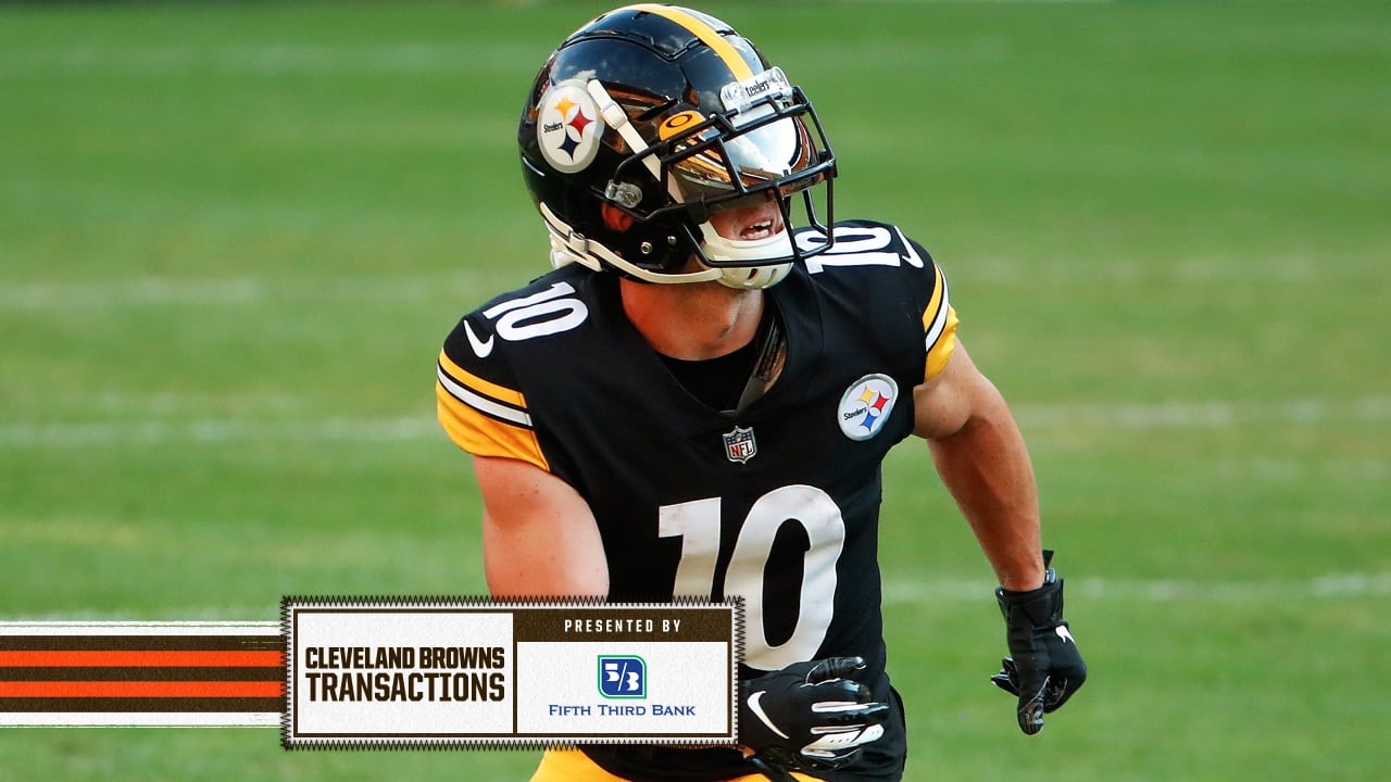 Browns sign WR Ryan Switzer to practice squad