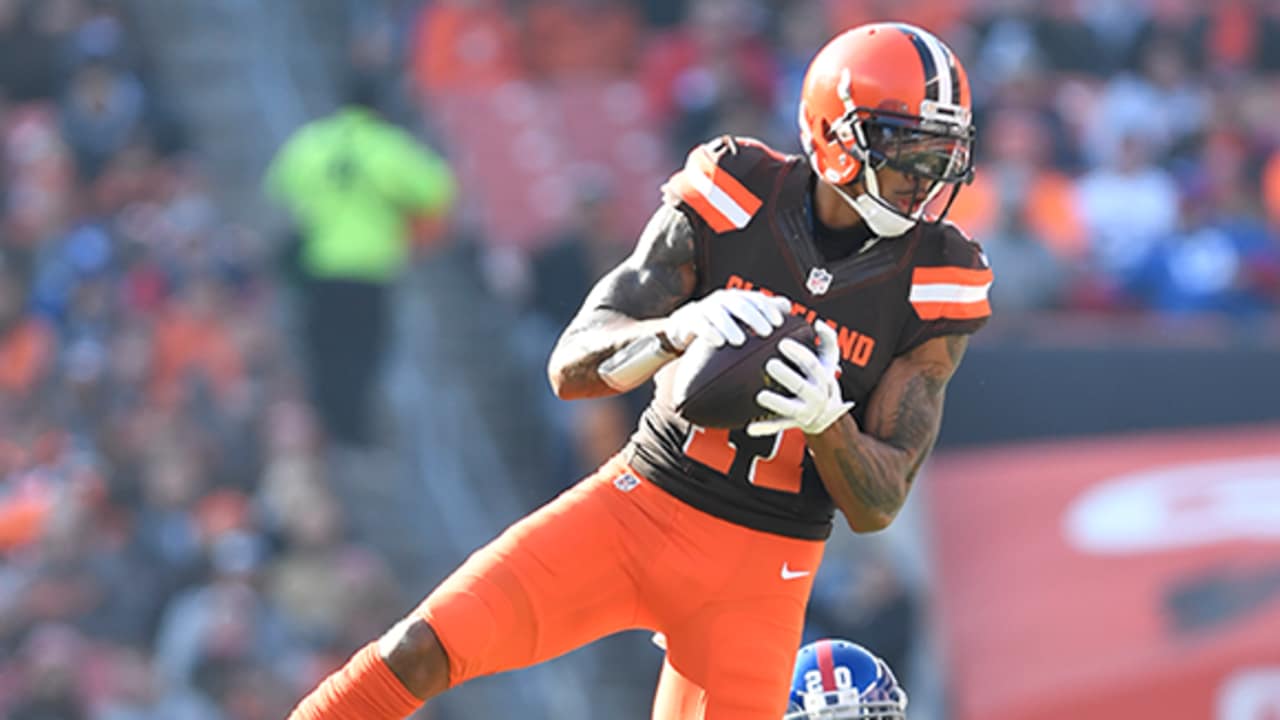 Terrelle Pryor walks through his week 12 catch