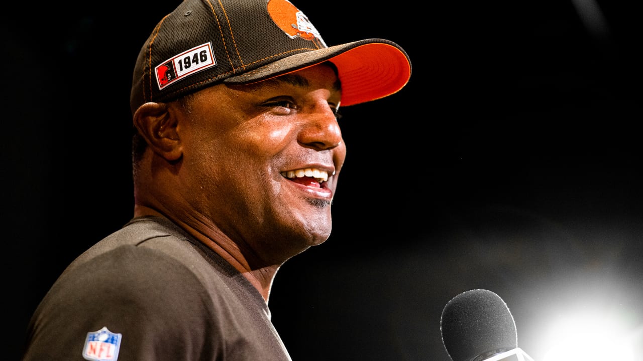 2 Minute Drill: Browns Complete Coaching Staff