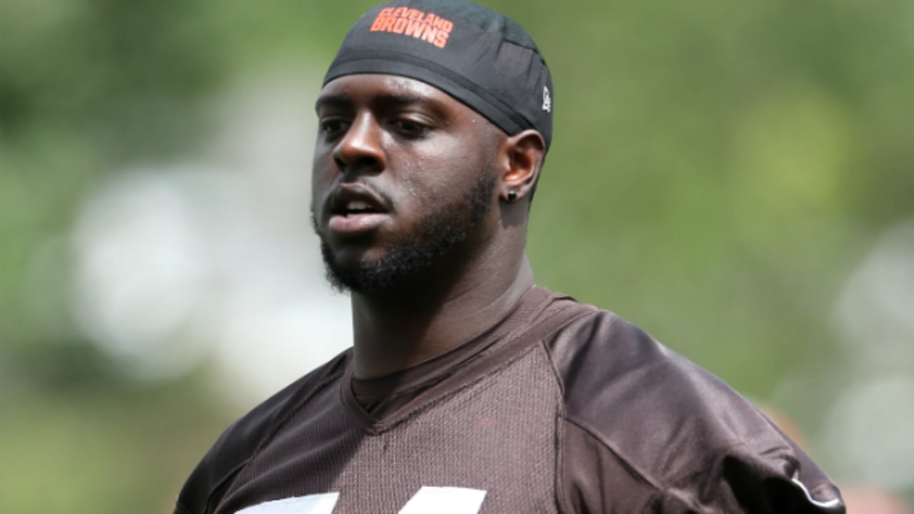 Browns OL Cameron Erving reflects on growth with an eye toward the future