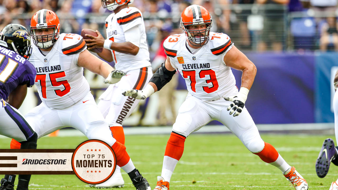 Top 75 Moments: No. 42 - Joe Thomas surpasses 10,000 consecutive snaps
