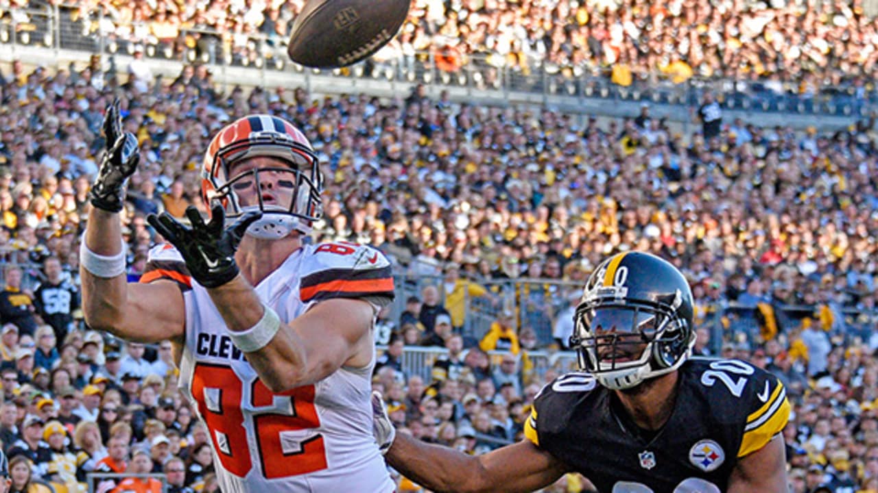 Gary Barnidge’s age-defying season explained by Browns defensive players