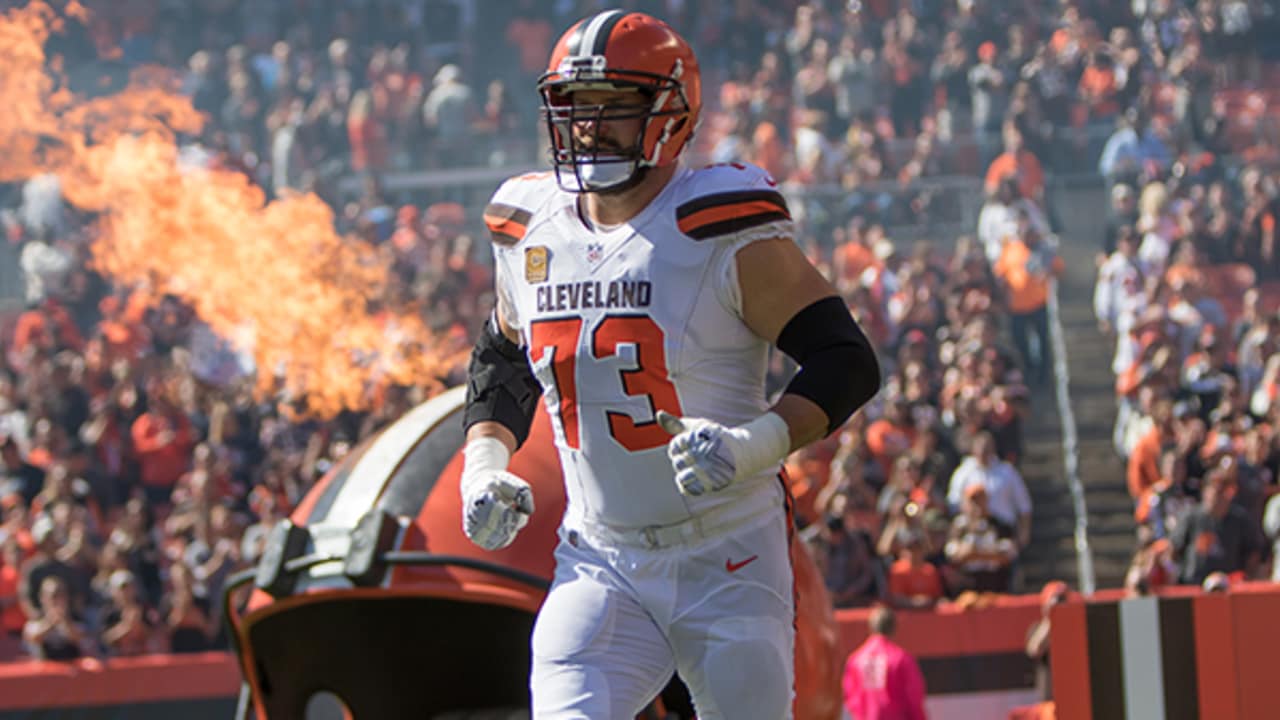 Browns place OL Joe Thomas on injured reserve