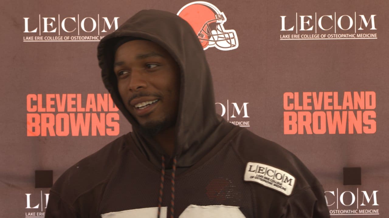 Kirksey: I'm trying to be a vocal leader