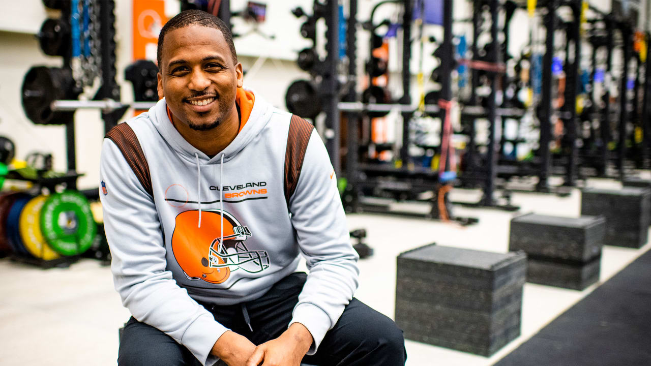 Israel Woolfork cherishes opportunity to return to Browns as part of ...