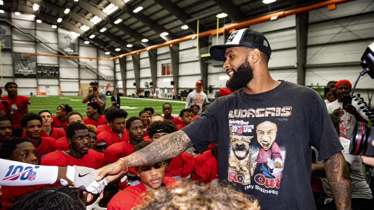 OBJ surprises Chaney football team with new Nikes