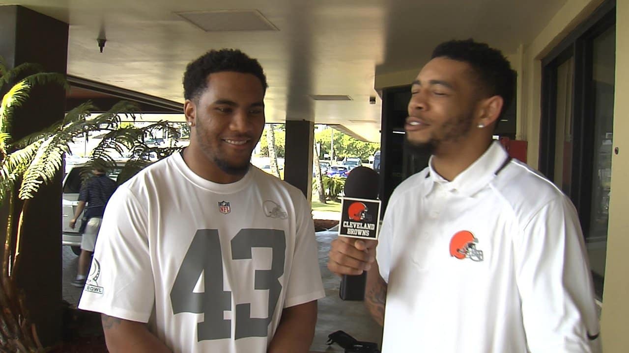 Haden Welcomes Ward to Hawaii