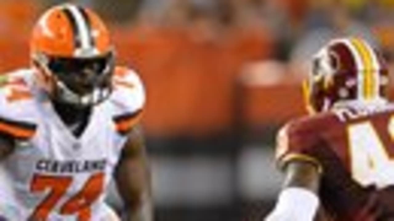 Browns OL Cameron Erving gets early shot to flex versatility in 1st NFL ...