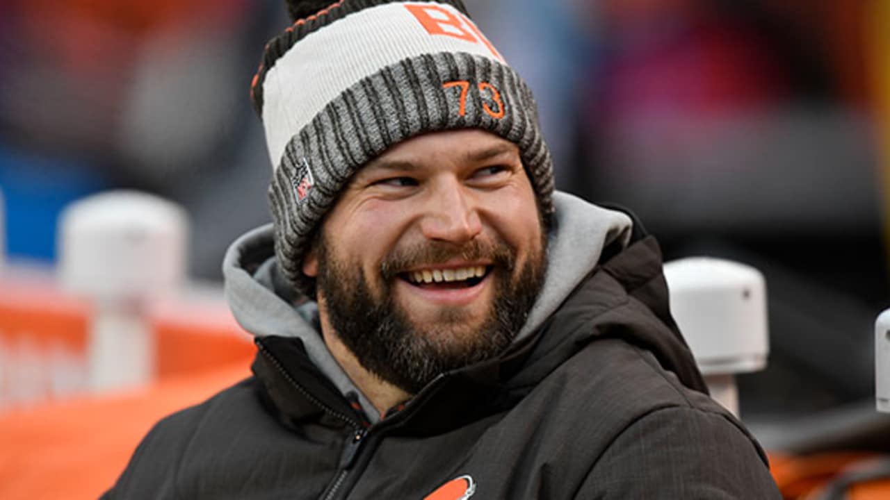Joe Thomas retirement press conference
