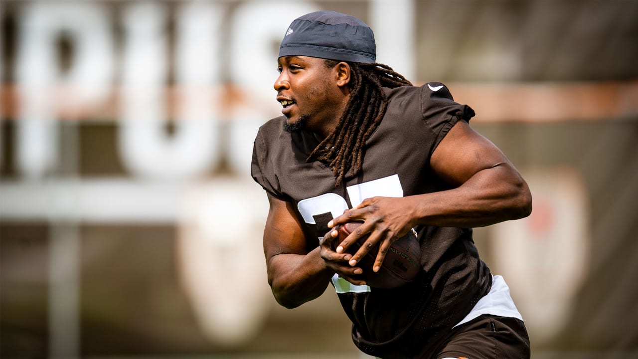 Kareem Hunt healthy and ‘ready to go’